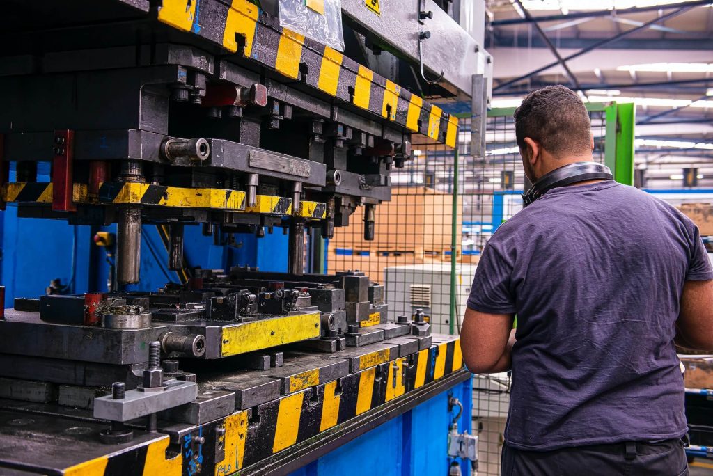 Cable Molding | Cable Overmolding | Molding Wire